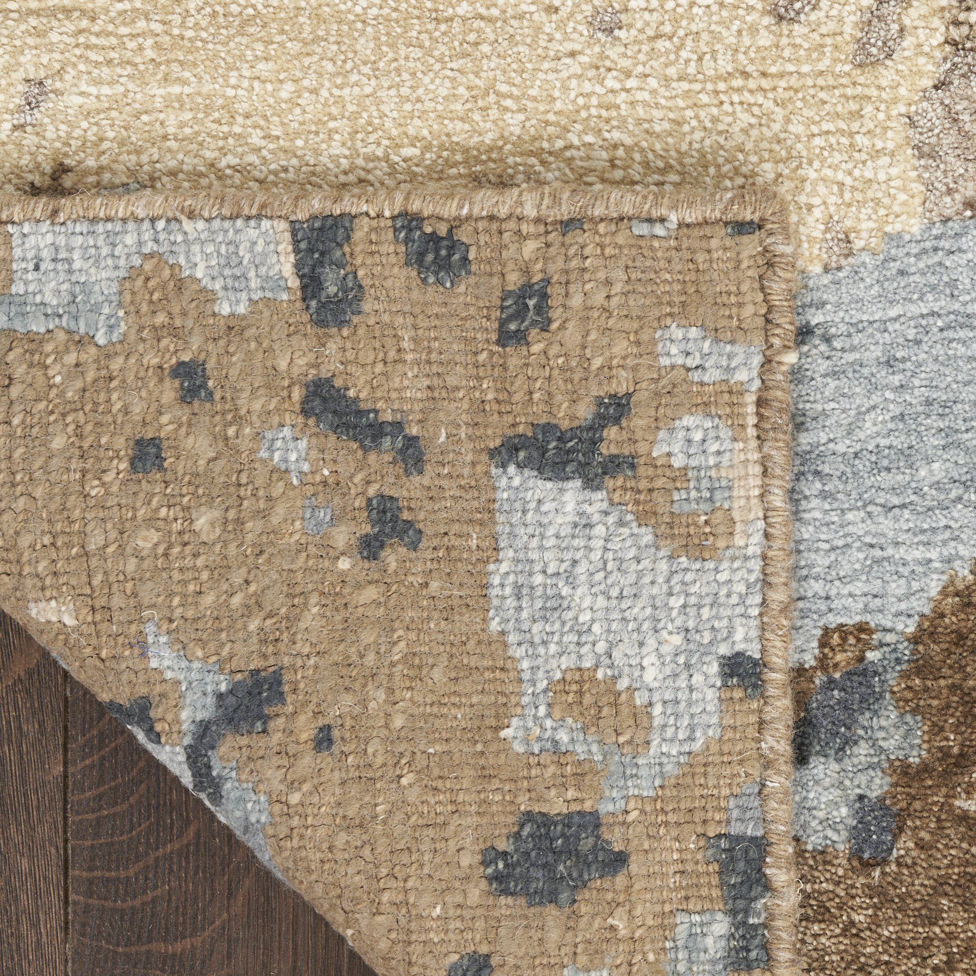 Silk Shadows 23 Beige Blue | MaltaRugs